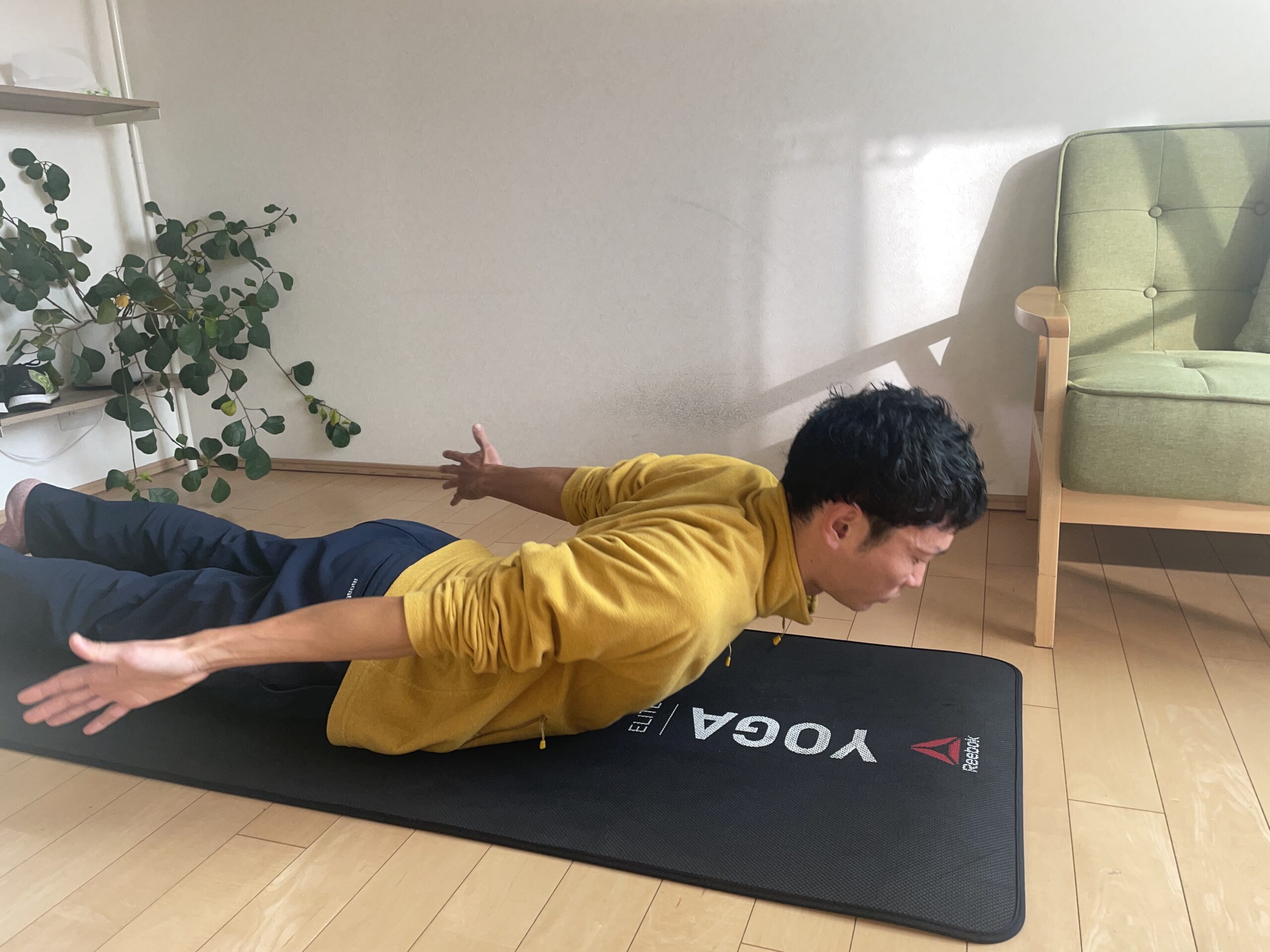 四十肩・五十肩の原因と改善方法 | 松江市のパーソナルトレーニングジム VISIL